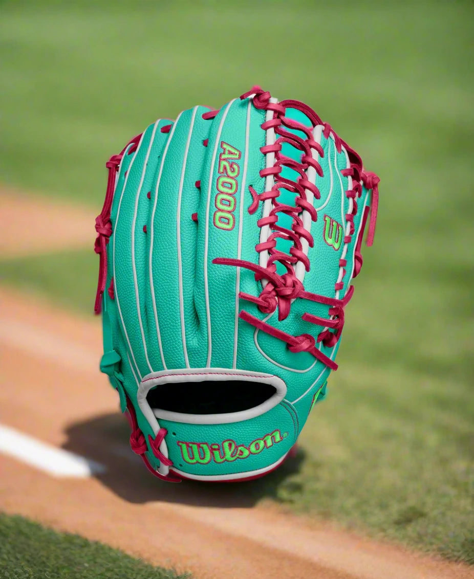 Wilson Spring 2025 A2000® SCOT7SS 12.75" Baseball Glove – TripleSSports