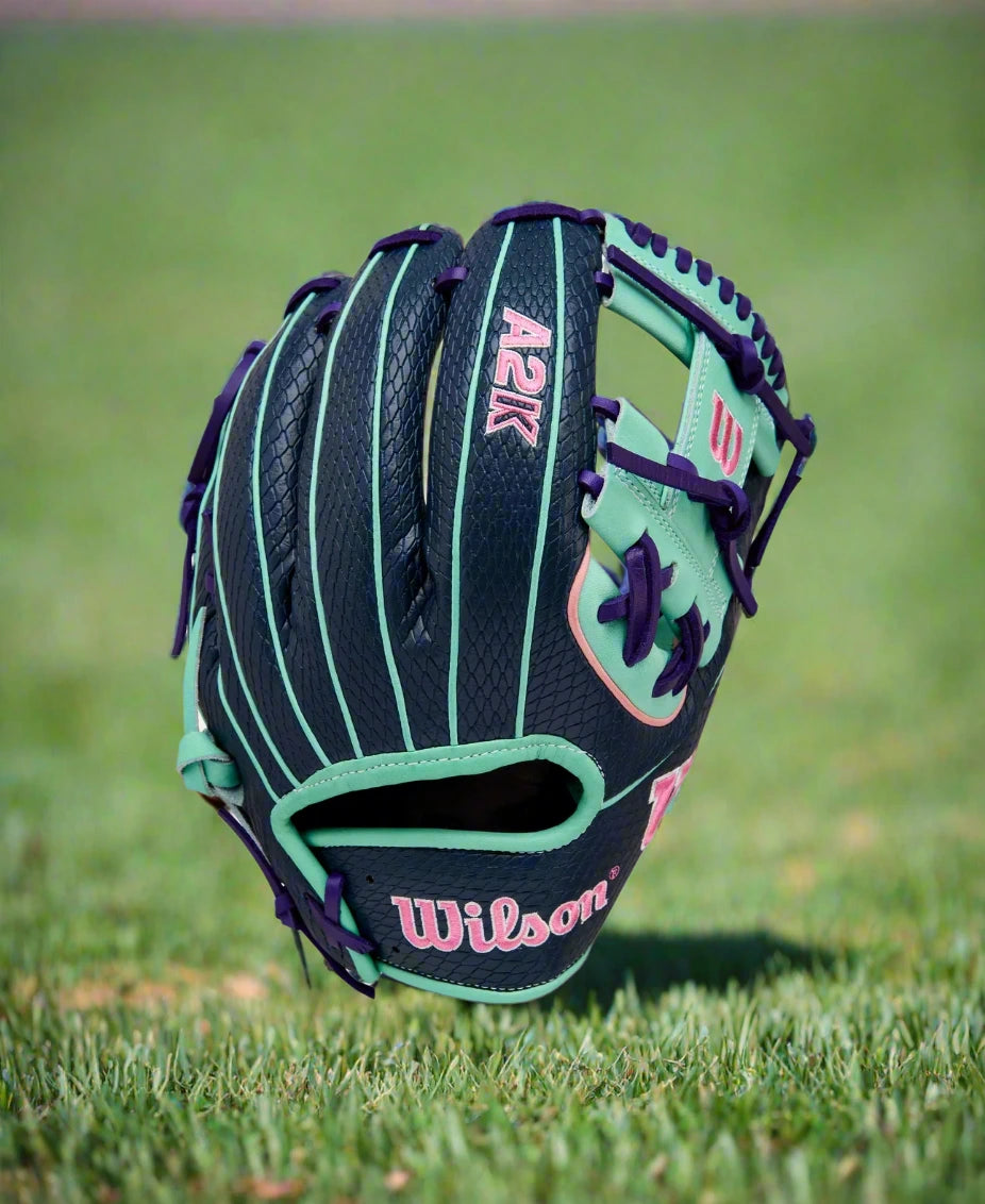 Wilson Fall 2025 A2K® 1786SS 11.5" Baseball Glove – TripleSSports